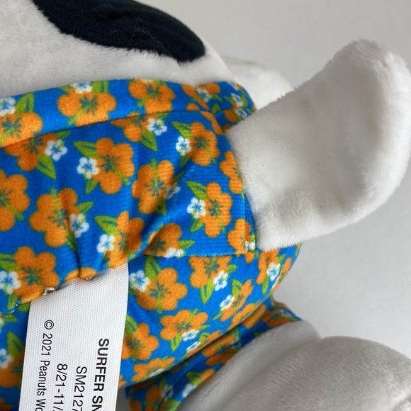 Peanuts | Toys | Hawaii Surfer Snoopy With Surfboard Plush Stuffed Toy ...